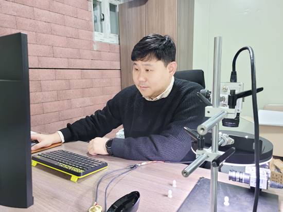 [Press Vision] (주)인더스트리얼AI, WE MAKE THE FACTORY SIMPLE! :: 전체 - 플라스틱산업