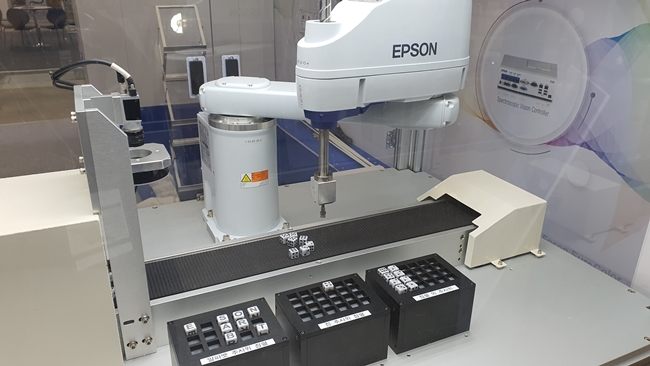 한국엡손, SF AW2024서 엡손 로봇 이용한 스마트팩토리 현장 공개 :: 산업뉴스 여기에