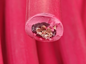 TFR-CV 6SQ*1C 적색 (트레이 가교폴리에틸렌절연 전선) - 한신전선 - 여기에 산업플라자